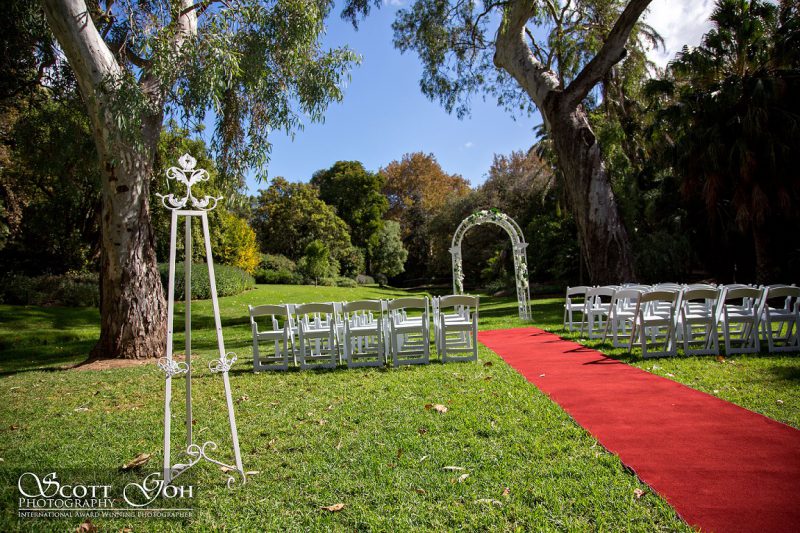 Adelaide Botanic Garden Wedding - Blanco Weddings