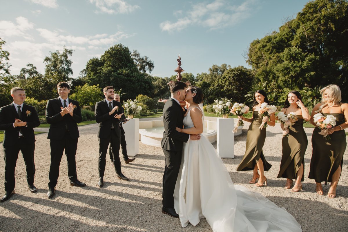 Adelaide Botanic Garden Wedding - Blanco Weddings